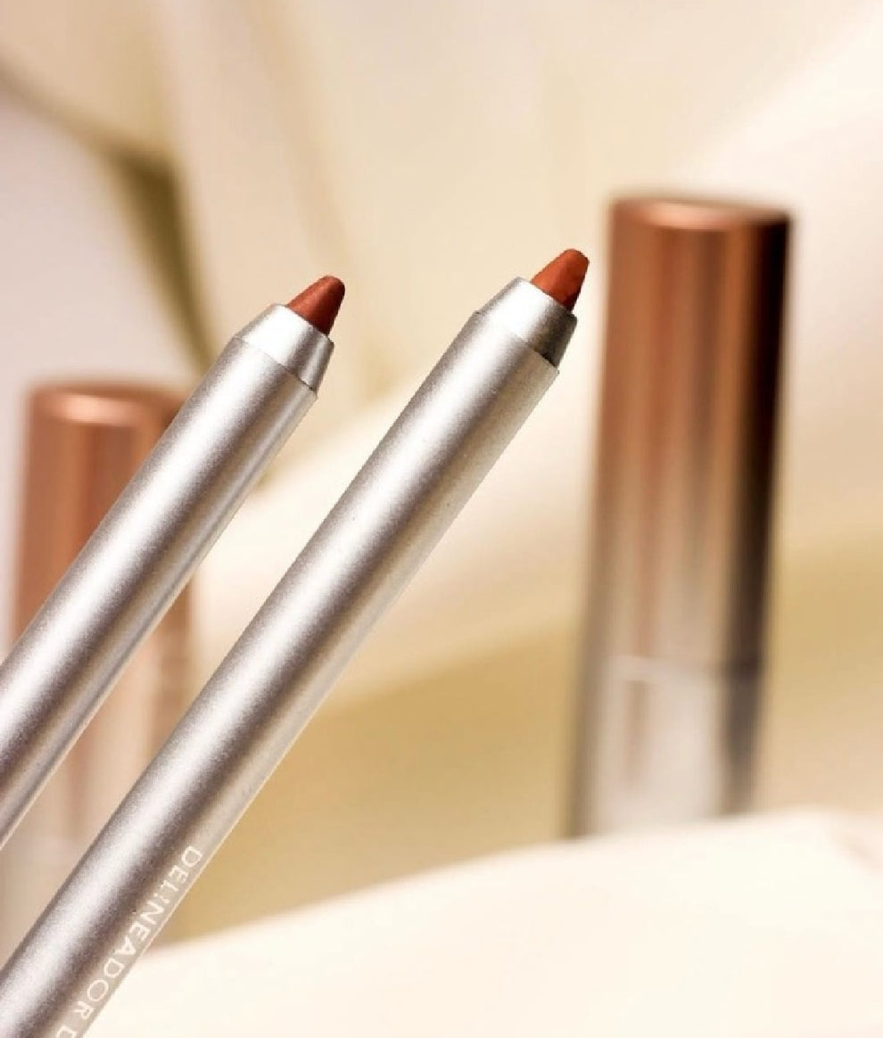 LAPIZ CREYON PERFILADOR DE LABIOS – Tasha Shop